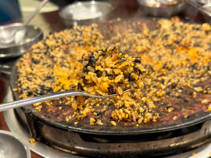 話題の韓国式激辛タコ鉄板焼き「チュクミ」はウマいのか？ 新大久保の専門店『チュクミドサ』で食べてきた – ページ 3 – 食楽web